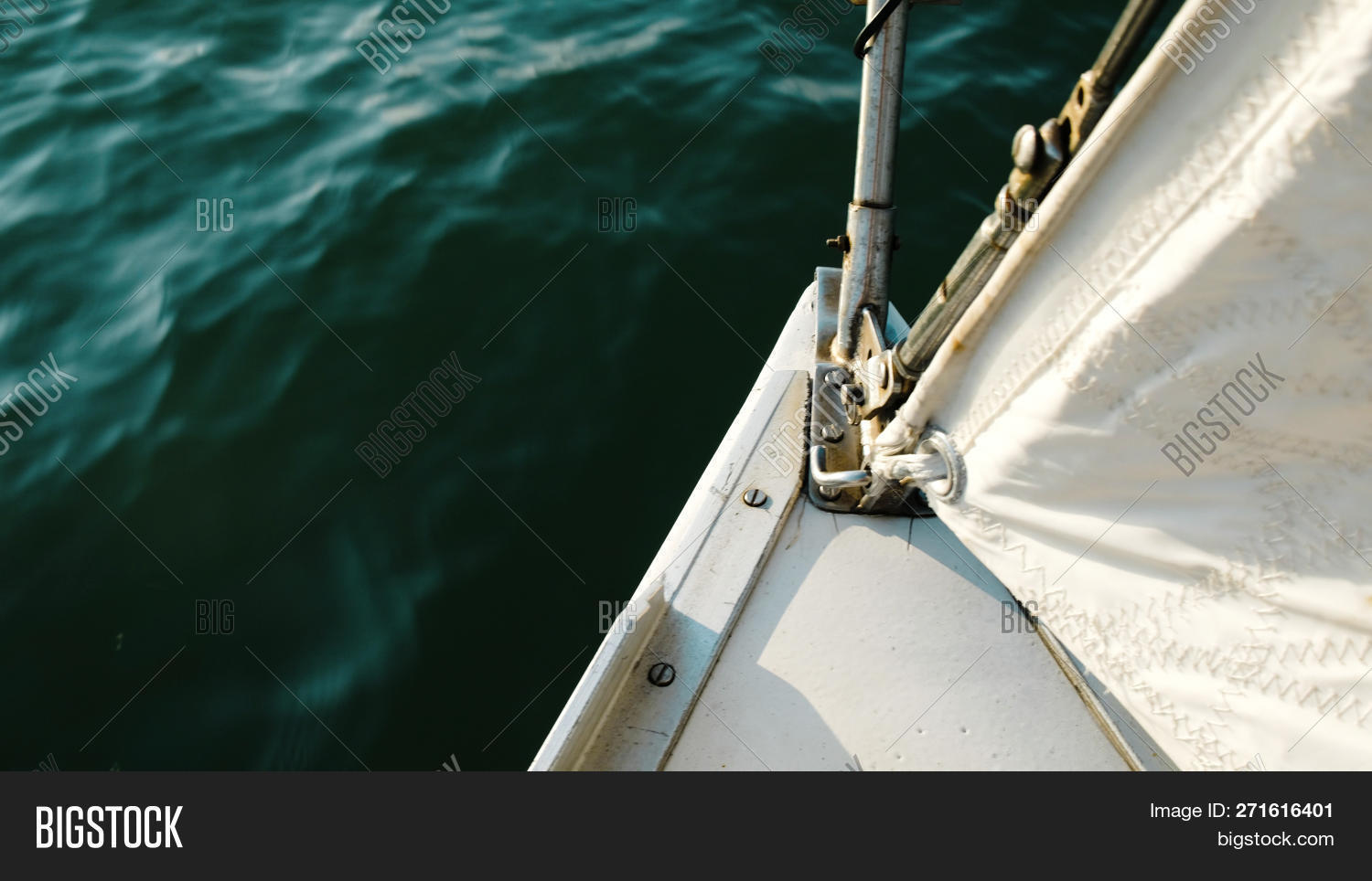 Keel Sailing Yacht Image & Photo (Free Trial) | Bigstock