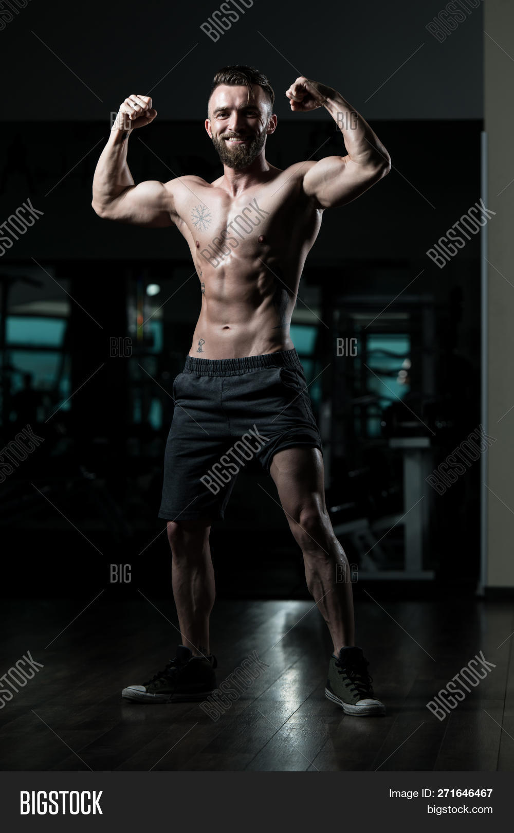 Muscular Man Hitting Image & Photo (Free Trial) | Bigstock