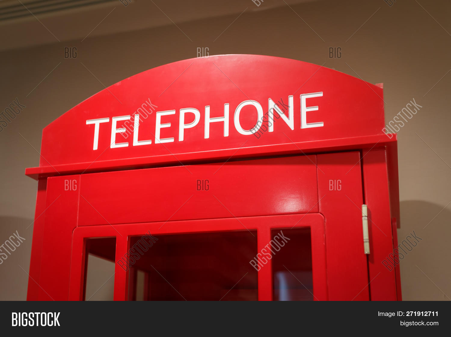 Traditional Red Image & Photo (Free Trial) | Bigstock