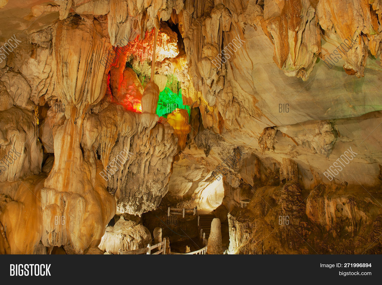 Vang Vieng, Laos - Image & Photo (Free Trial) | Bigstock