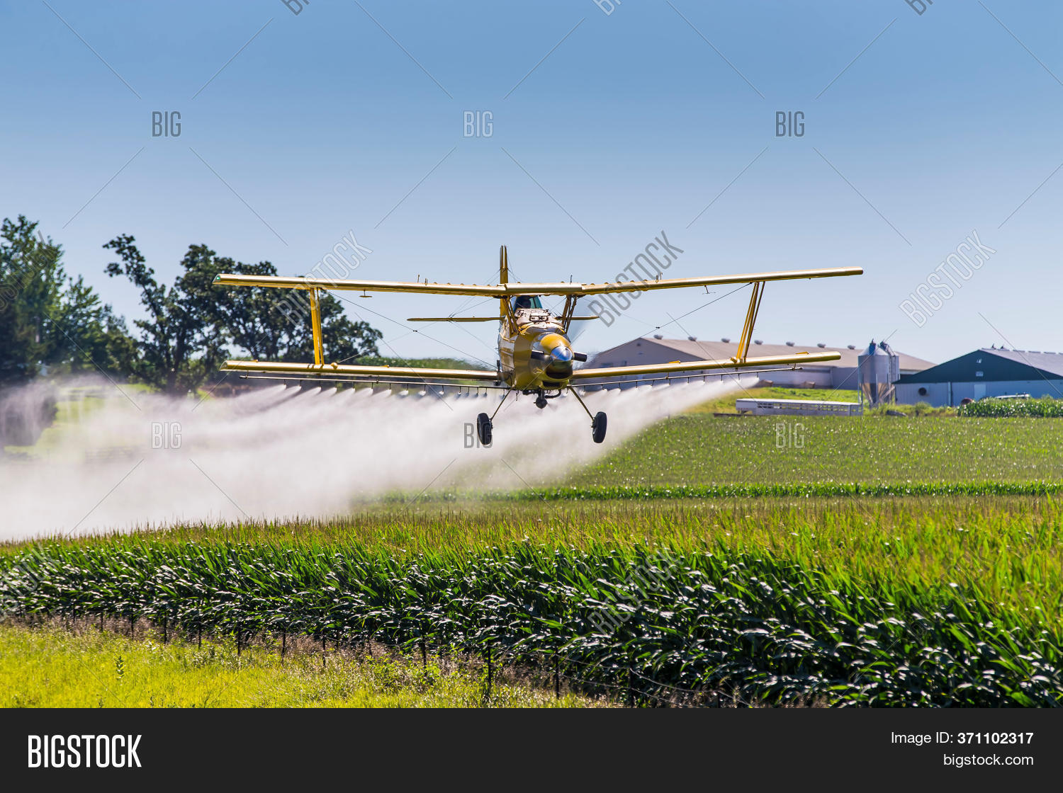 Crop Duster Applies Image & Photo (Free Trial) | Bigstock