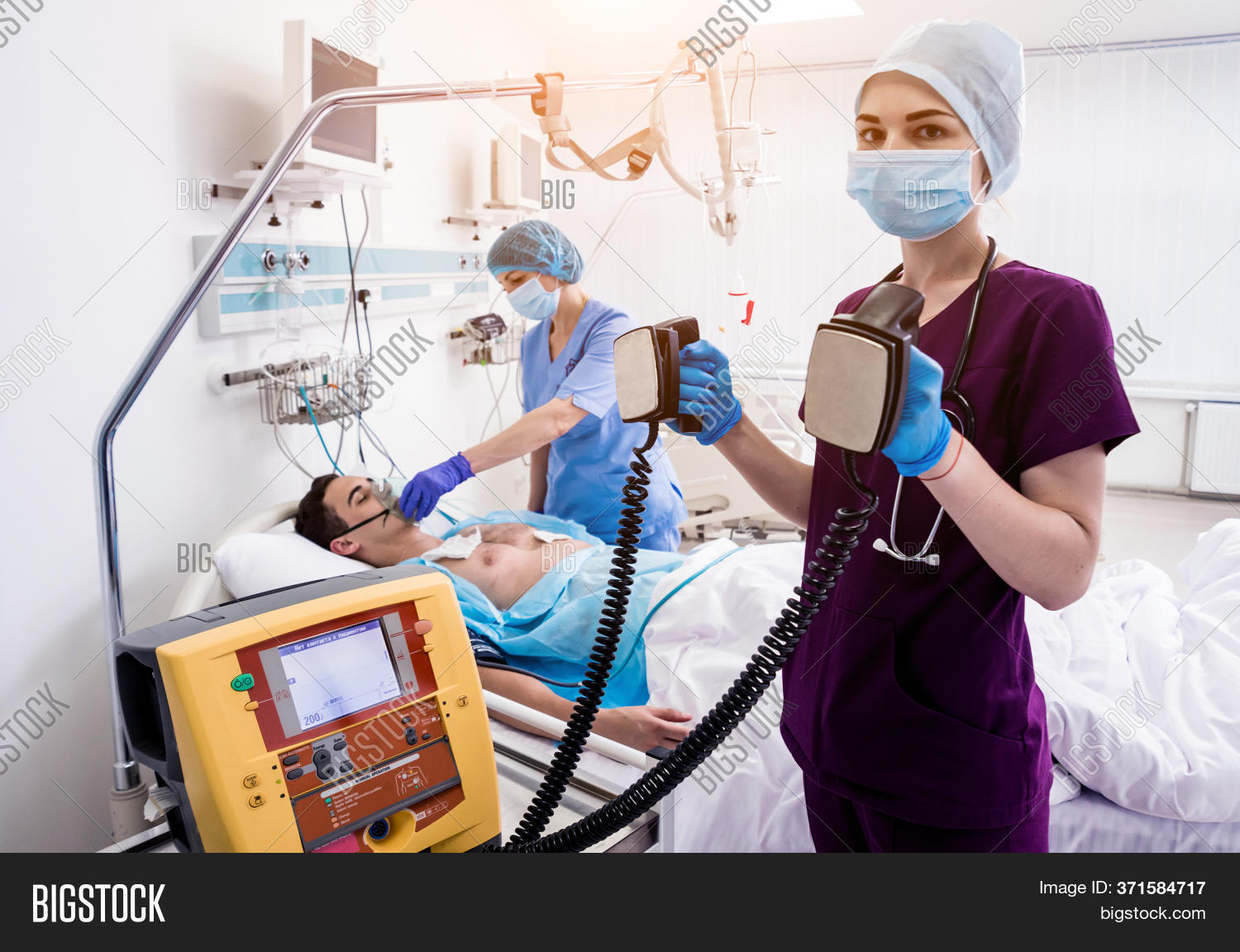 Doctors Give Image & Photo (Free Trial) | Bigstock