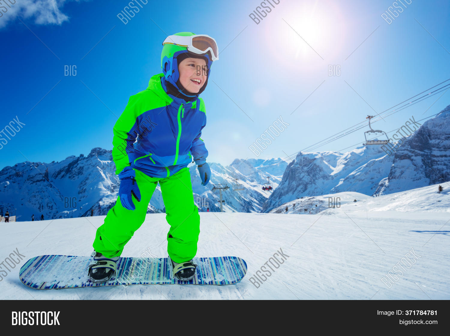 Side Close Portrait Image & Photo (Free Trial) | Bigstock