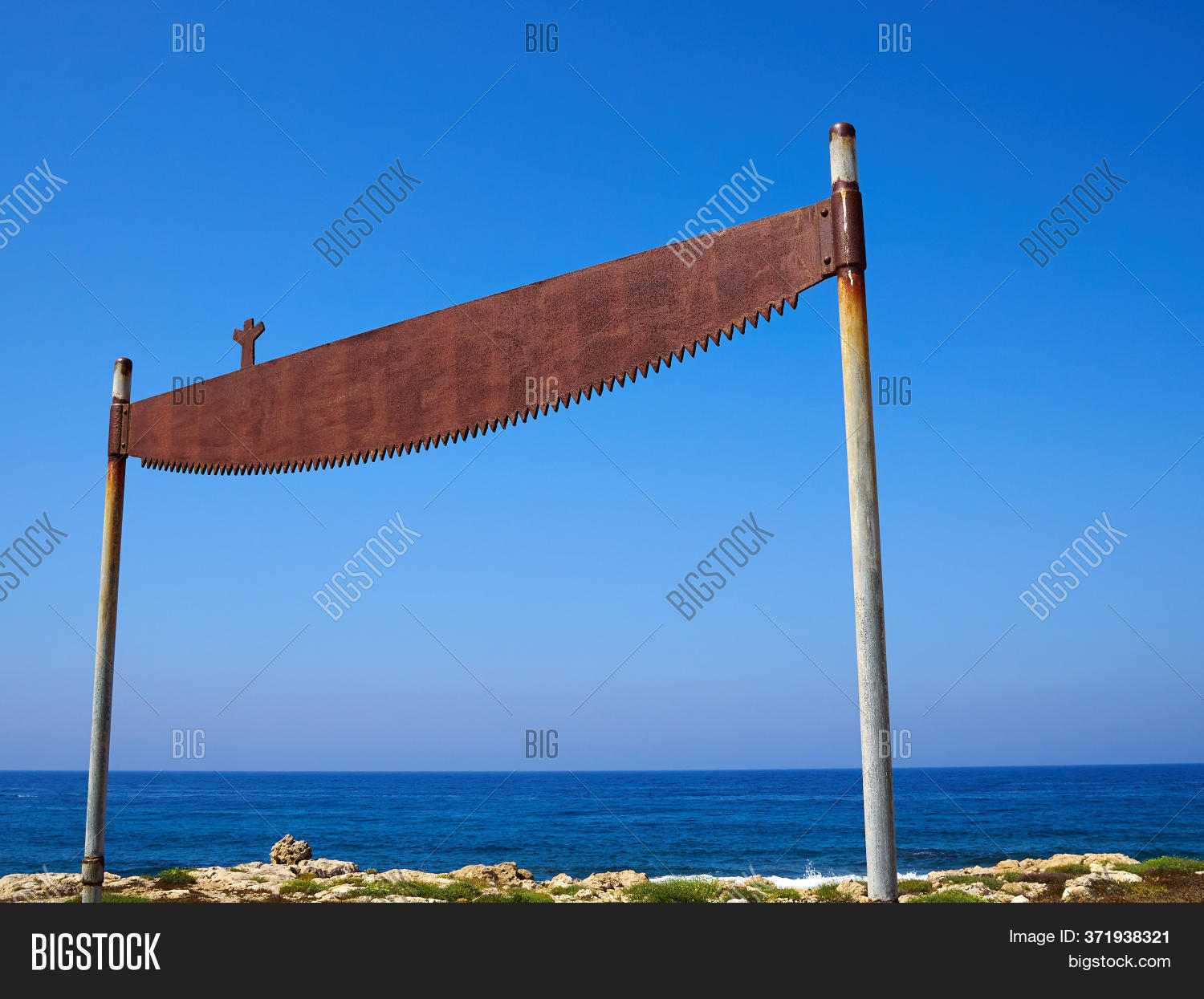 Famous Tourist Image & Photo (Free Trial) | Bigstock