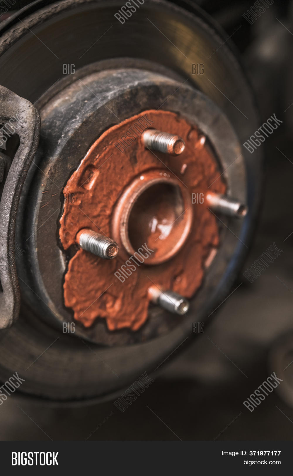 Old Rusty Worn Brake Image & Photo (Free Trial) | Bigstock