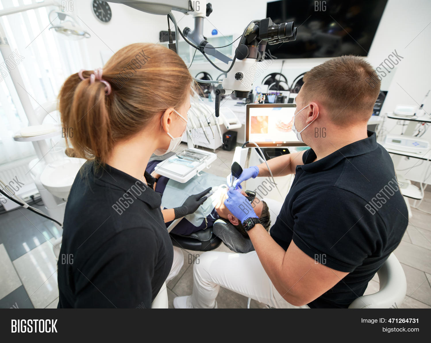 Dentist Scanning Image & Photo (Free Trial) | Bigstock