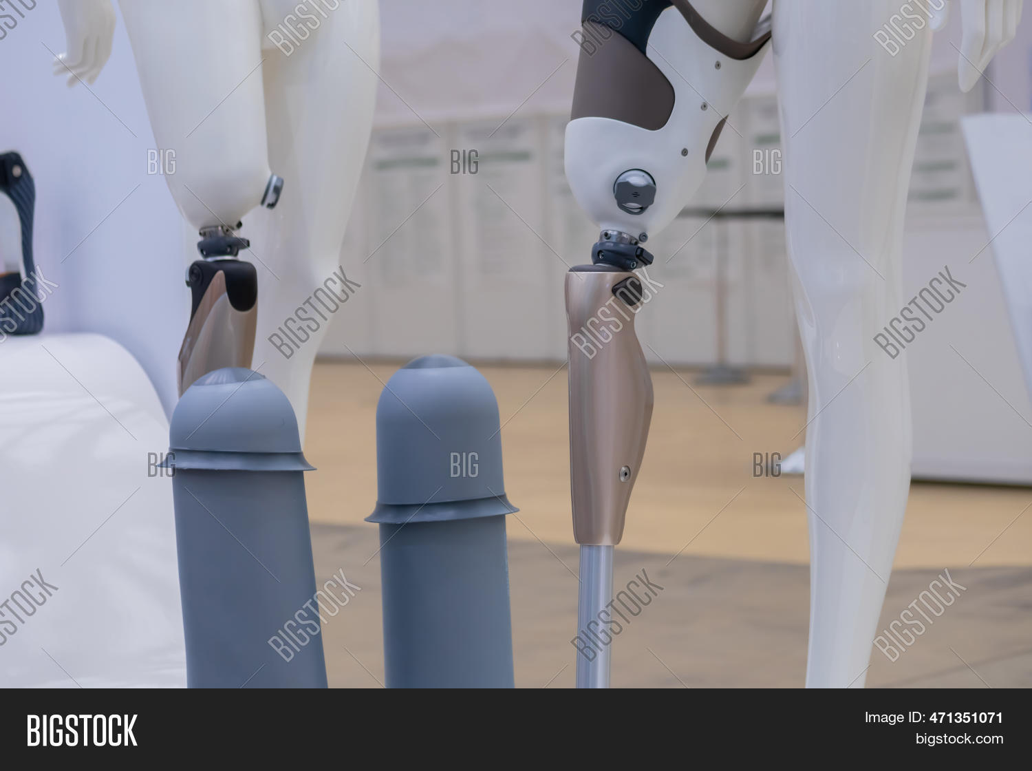 Dummy Modern Image & Photo (Free Trial) | Bigstock