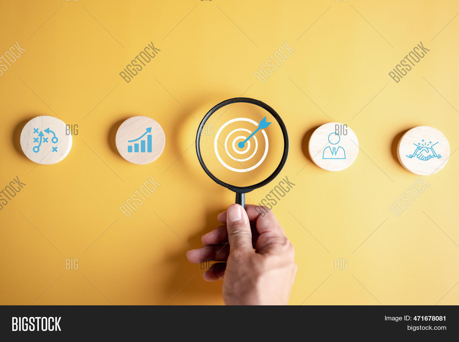 Magnifier Glass Focus Image & Photo (Free Trial) | Bigstock
