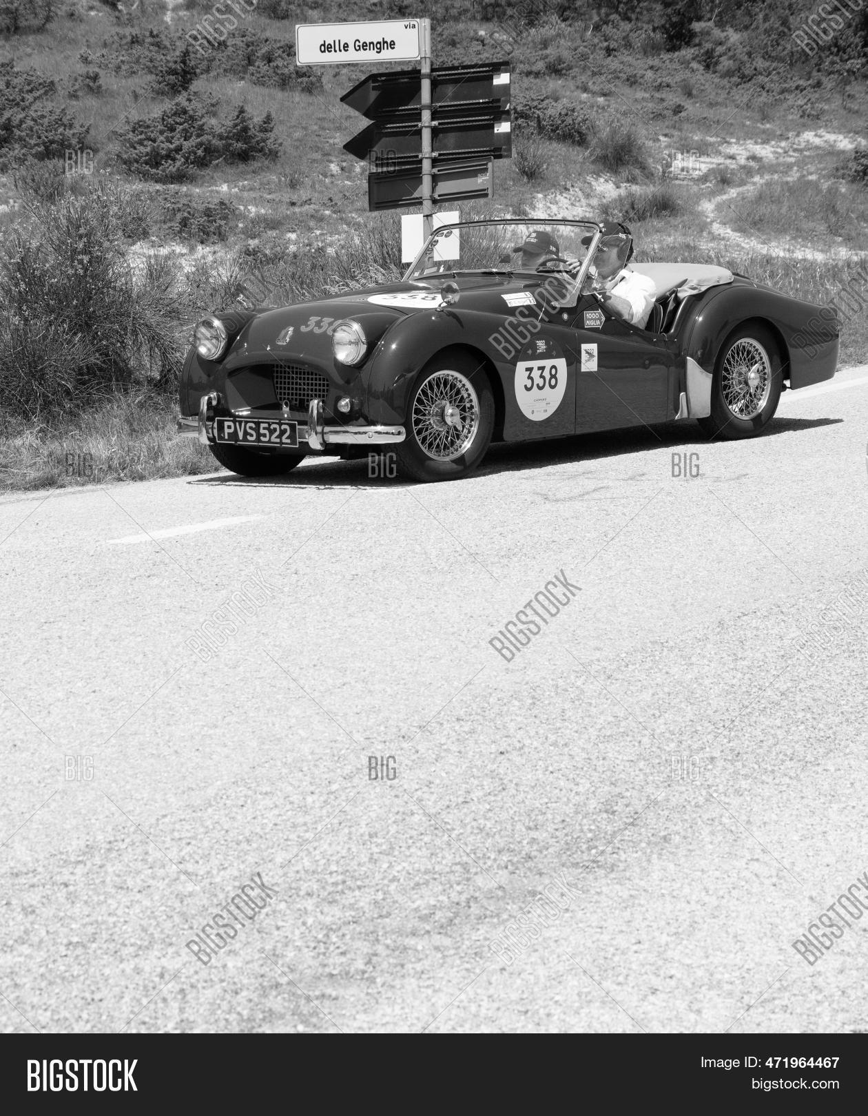 Triumph Tr2 Sports Image & Photo (Free Trial) | Bigstock