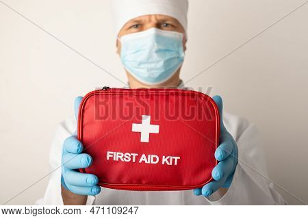 Doctor Holding Big Image & Photo (Free Trial) | Bigstock