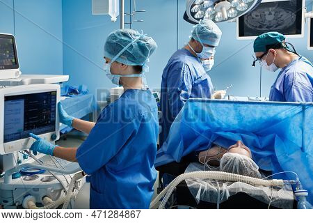 Hospital Operating Image & Photo (Free Trial) | Bigstock