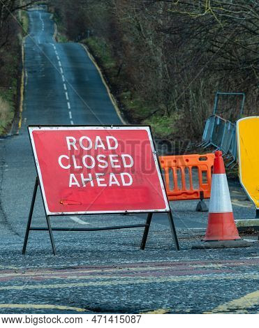 Road Closed Ahead Sign Image & Photo (Free Trial) | Bigstock