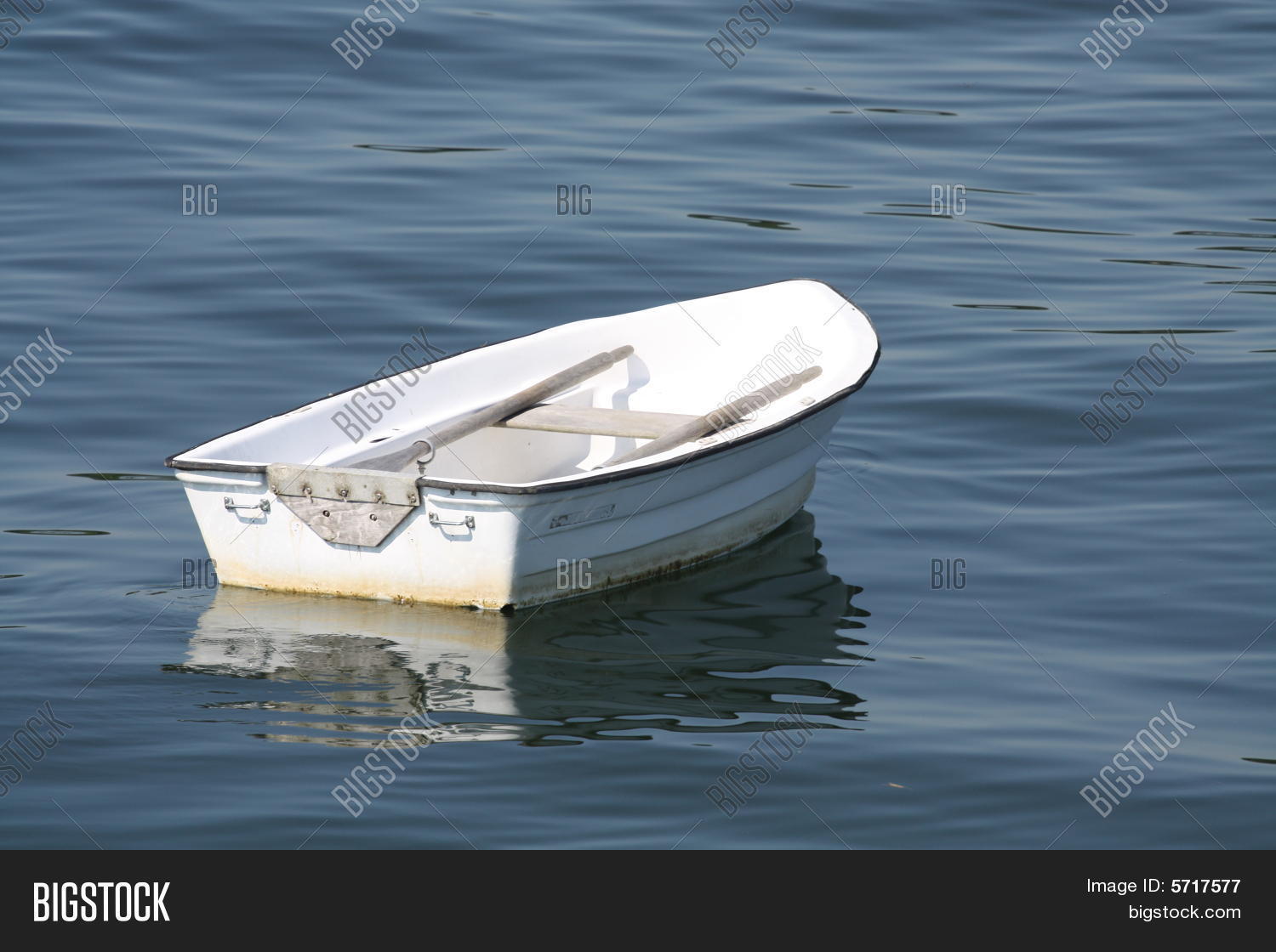 White Row Boat Image & Photo (Free Trial) | Bigstock