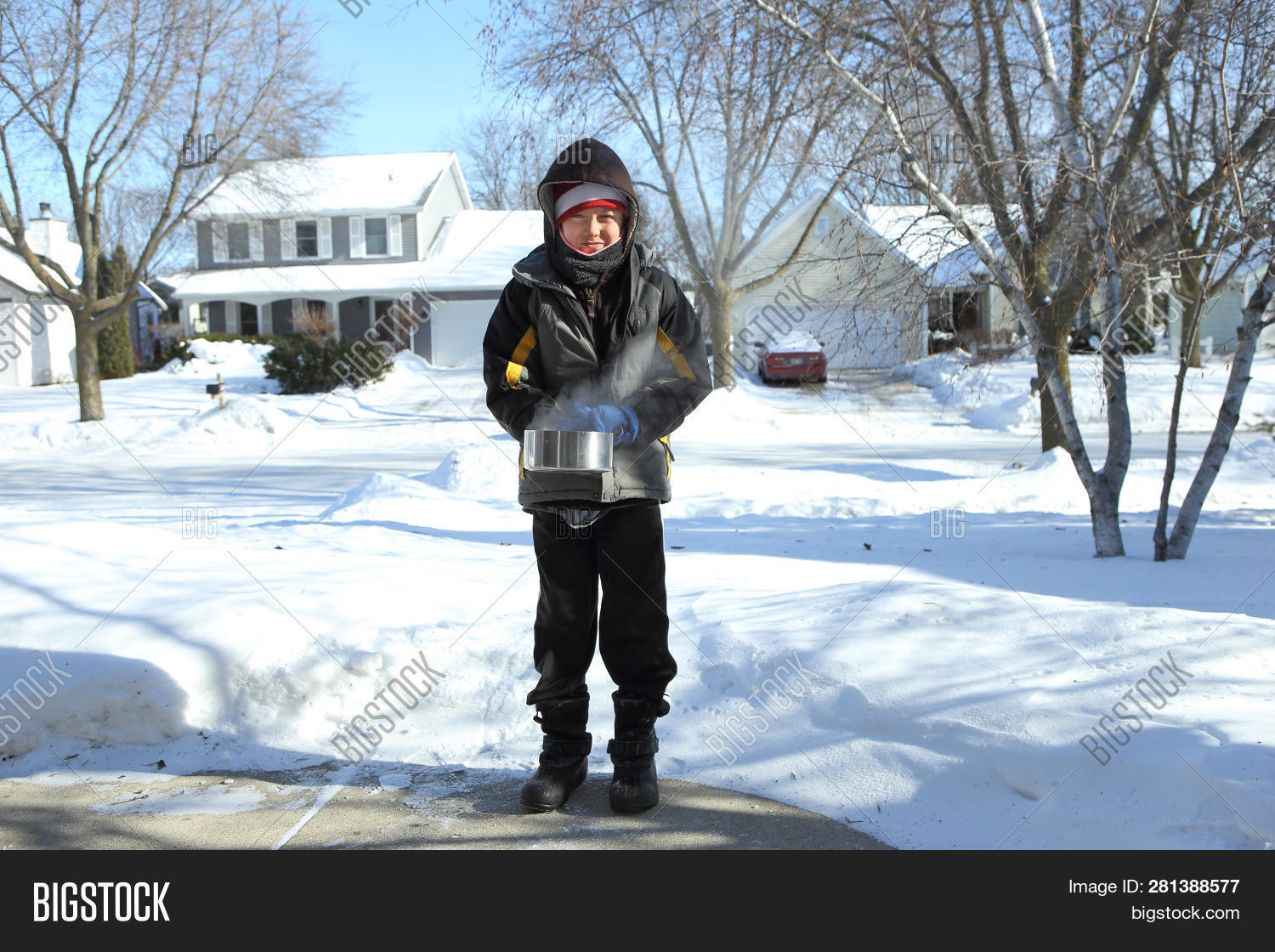 Boy Ready Throw Pan Image & Photo (Free Trial) | Bigstock
