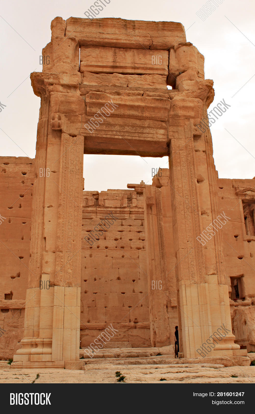 Temple Bel. Ruins Image & Photo (Free Trial) | Bigstock