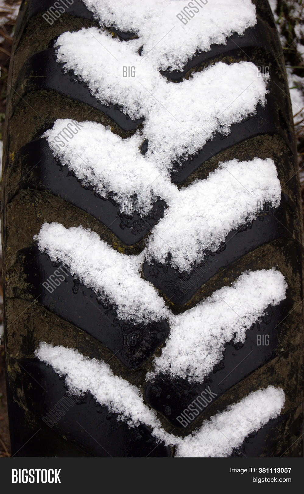 Texture Old Tire Snow Image & Photo (Free Trial) | Bigstock