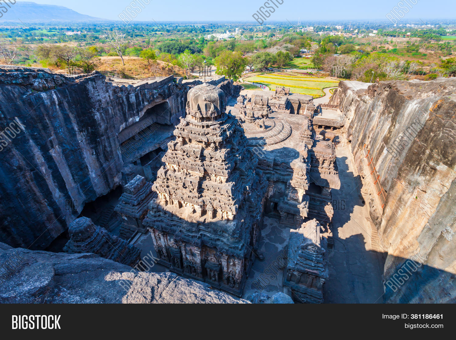 Kailasa Kailash Temple Image & Photo (Free Trial) | Bigstock