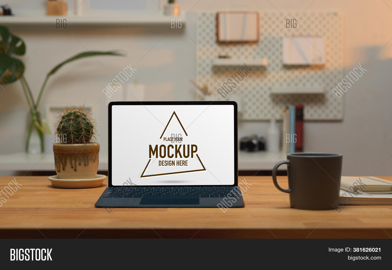 Close View Working Image & Photo (Free Trial) | Bigstock