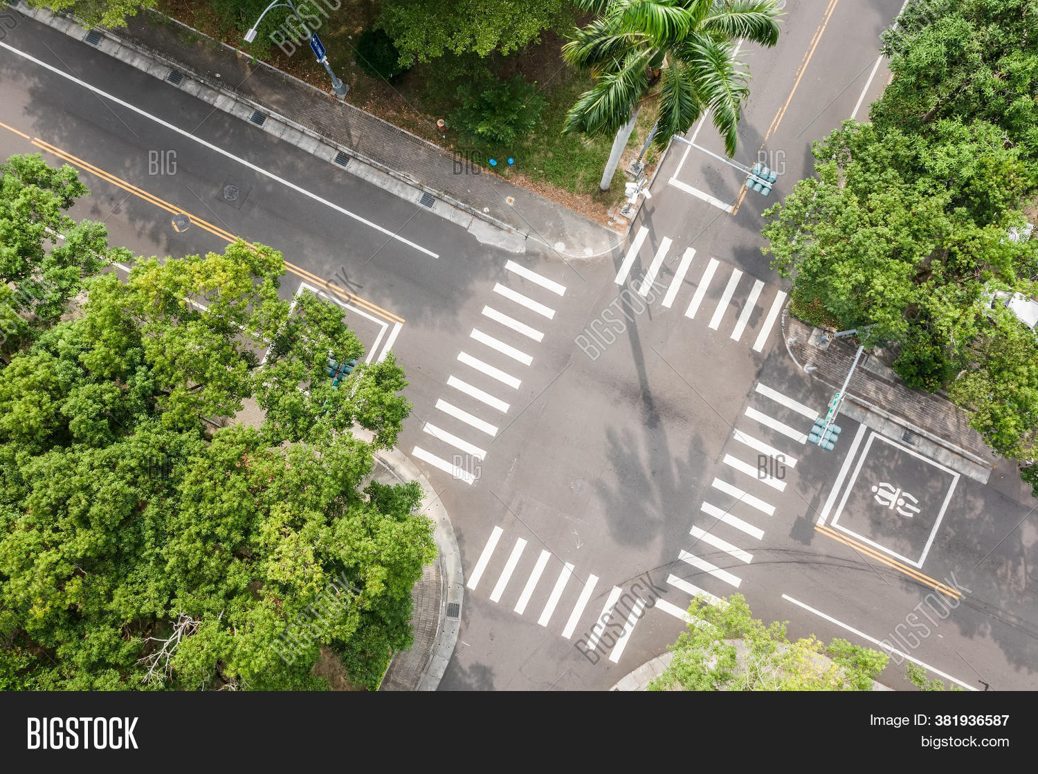 Aerial View Street Image & Photo (Free Trial) | Bigstock