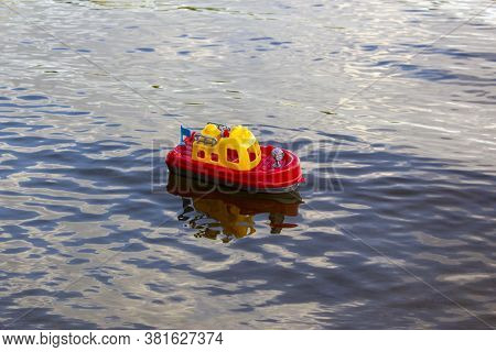 Toy Ship Floating On Image & Photo (Free Trial) | Bigstock