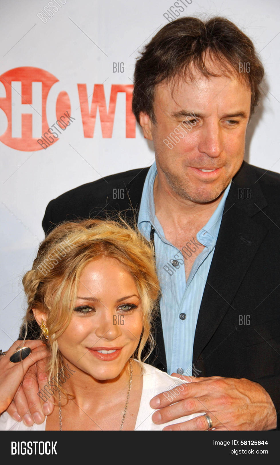 Kevin Nealon Mary-Kate Image & Photo (Free Trial) | Bigstock