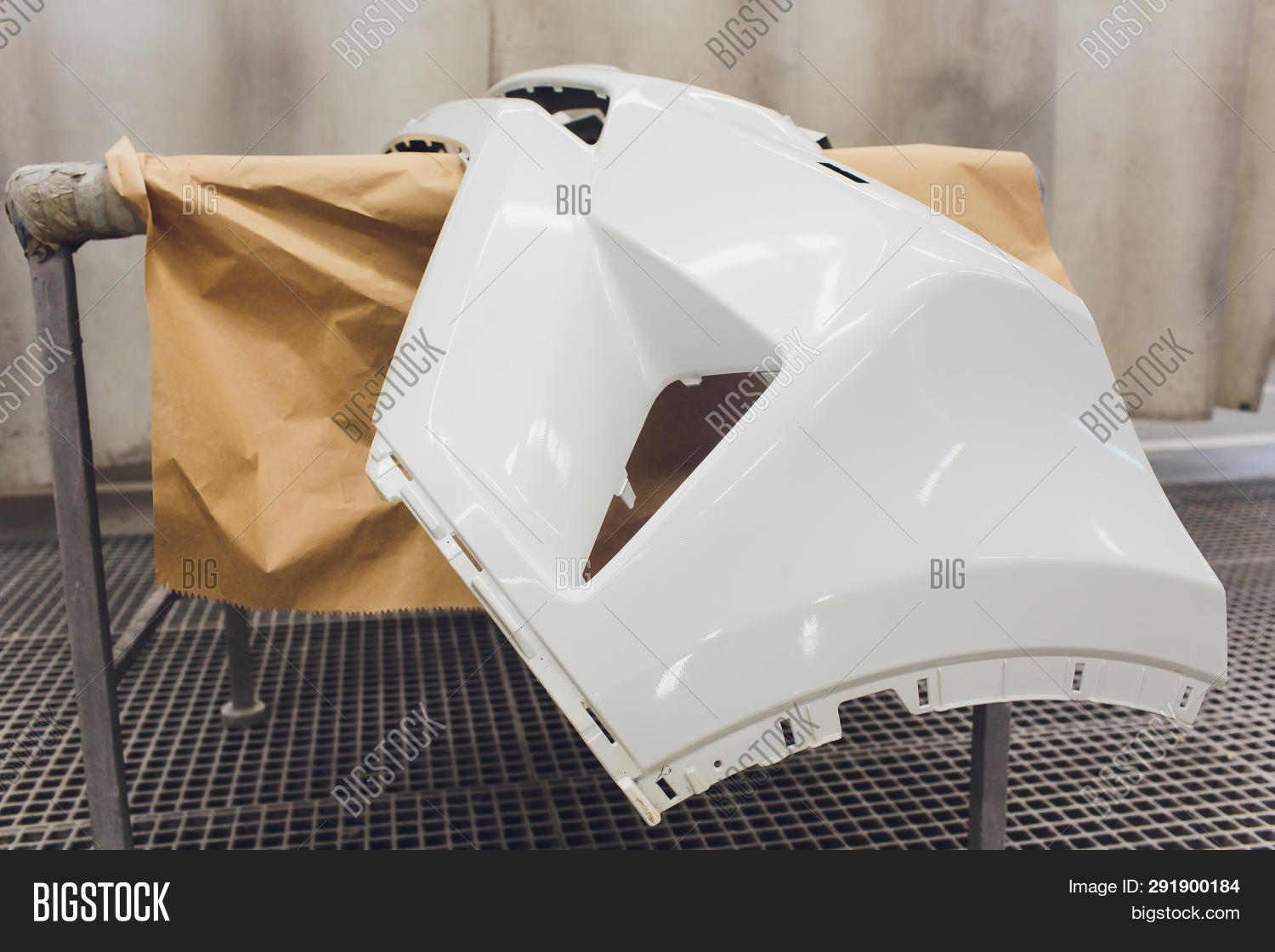 Repair Rear Bumper Image & Photo (Free Trial) | Bigstock