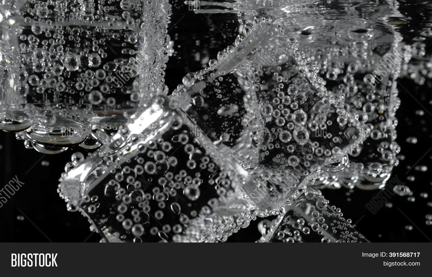 Ice Cube Fizzy Image & Photo (Free Trial) | Bigstock