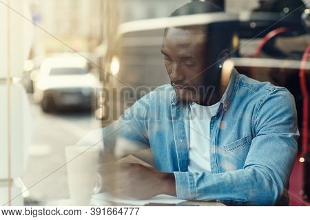 Blagging Images, Illustrations & Vectors (Free) - Bigstock