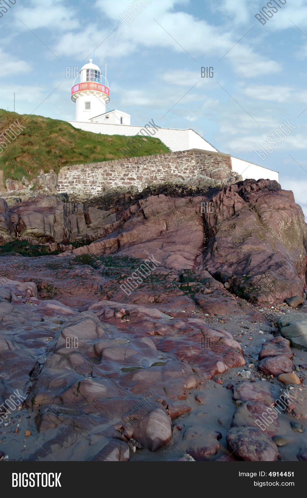 Lighthouse On Rock Image & Photo (Free Trial) | Bigstock