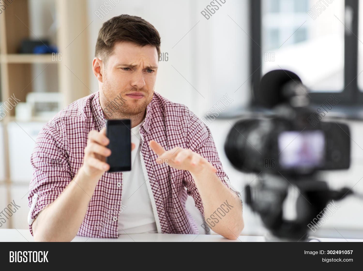 Vlogging People Image & Photo (Free Trial) | Bigstock