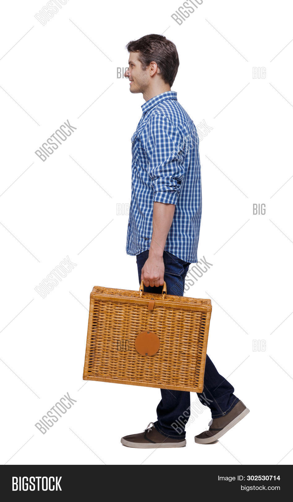 Side View Man Walking Image & Photo (Free Trial) | Bigstock