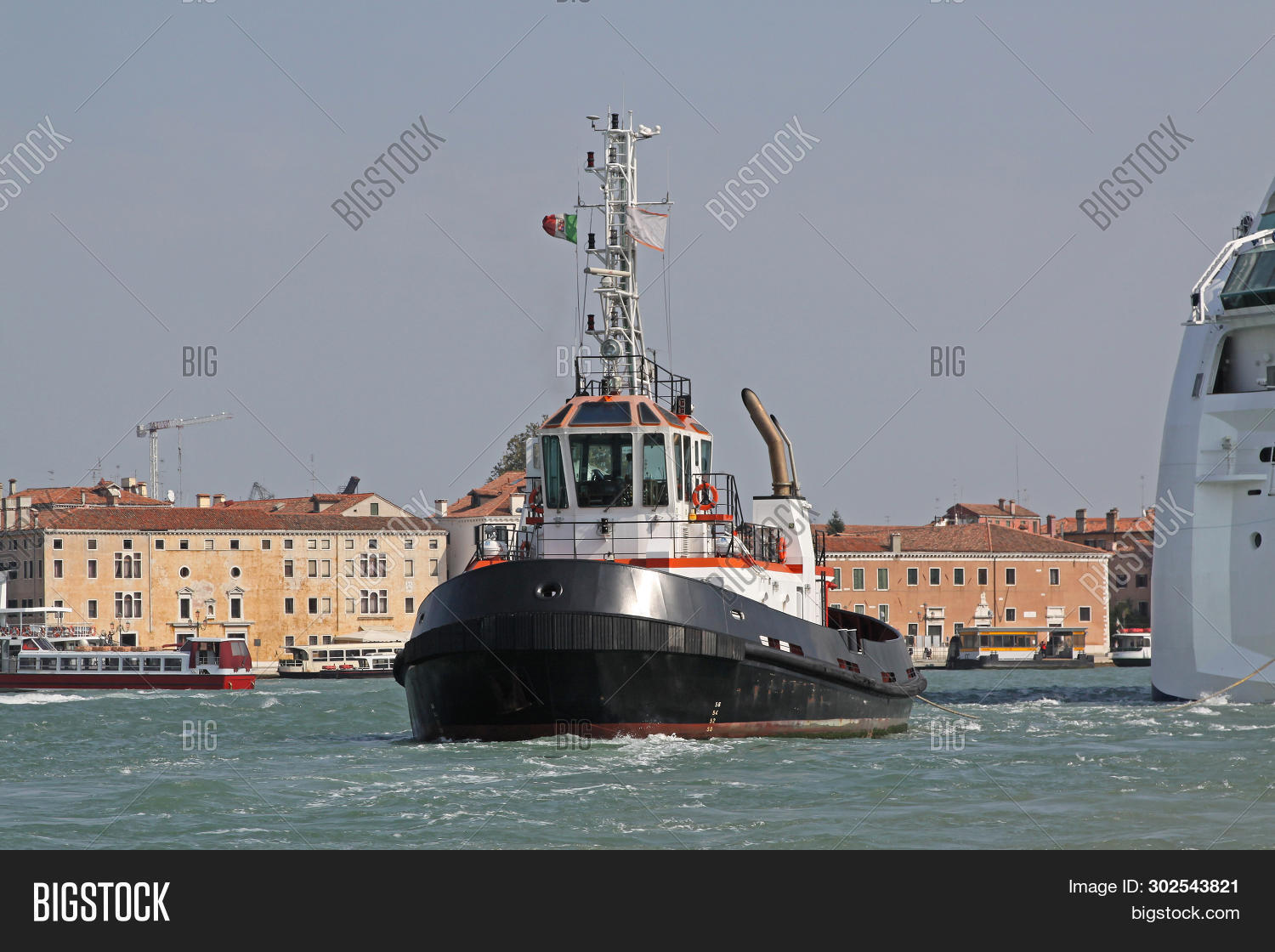 Tugboat Pulling Cruise Image & Photo (Free Trial) | Bigstock