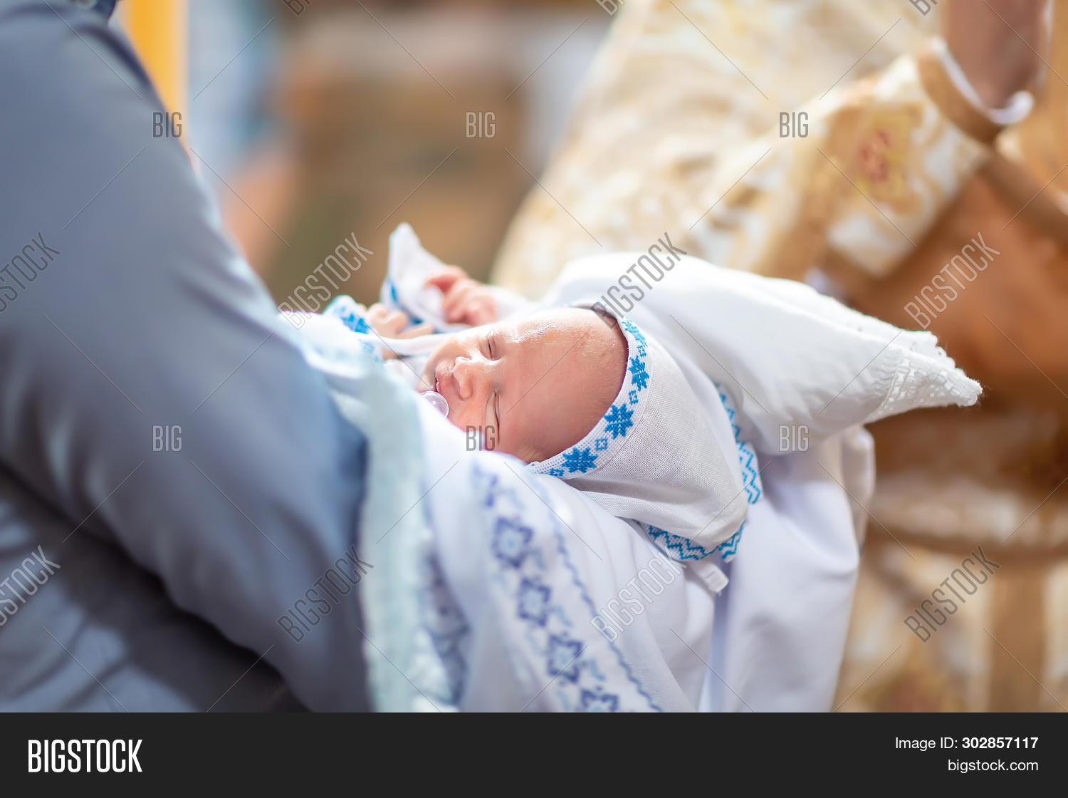 Imagen y foto Baptism Child (prueba gratis) | Bigstock