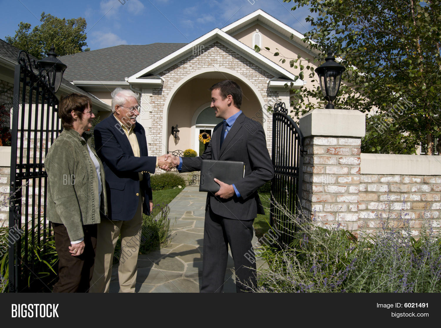 Senior Home Buyers Image & Photo (Free Trial) | Bigstock