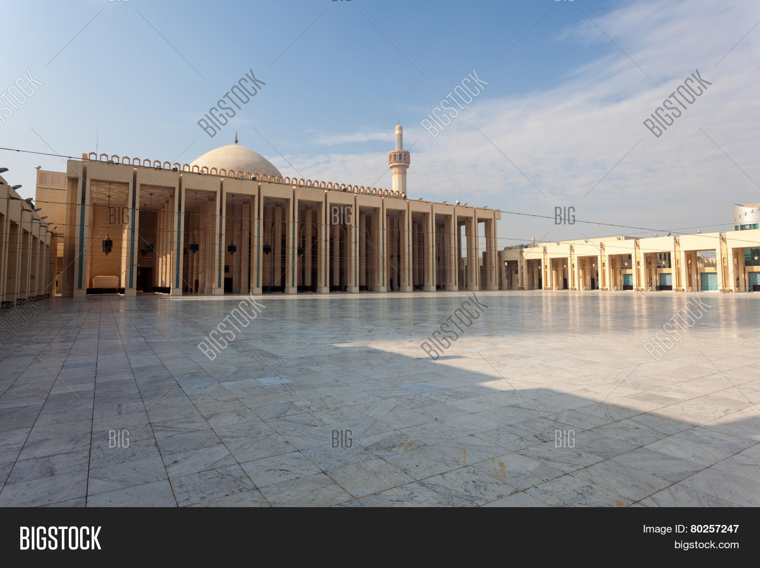 Grand Mosque Kuwait Image & Photo (Free Trial) | Bigstock