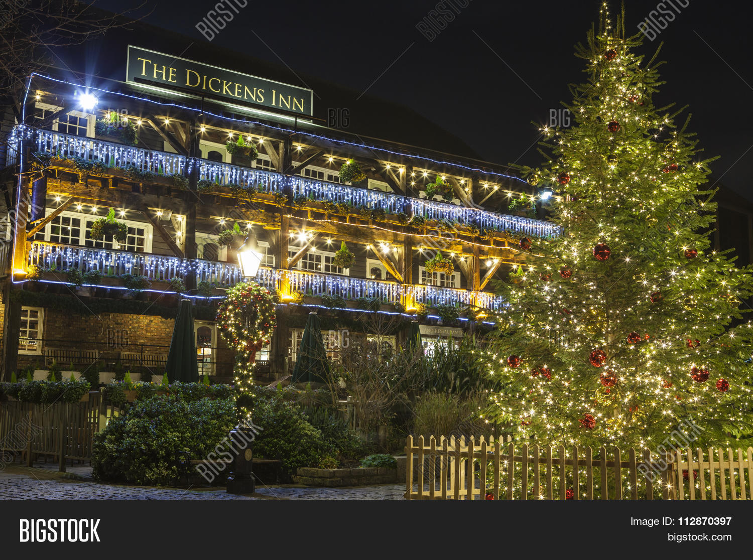 Dickens Inn Public Image & Photo (Free Trial) | Bigstock