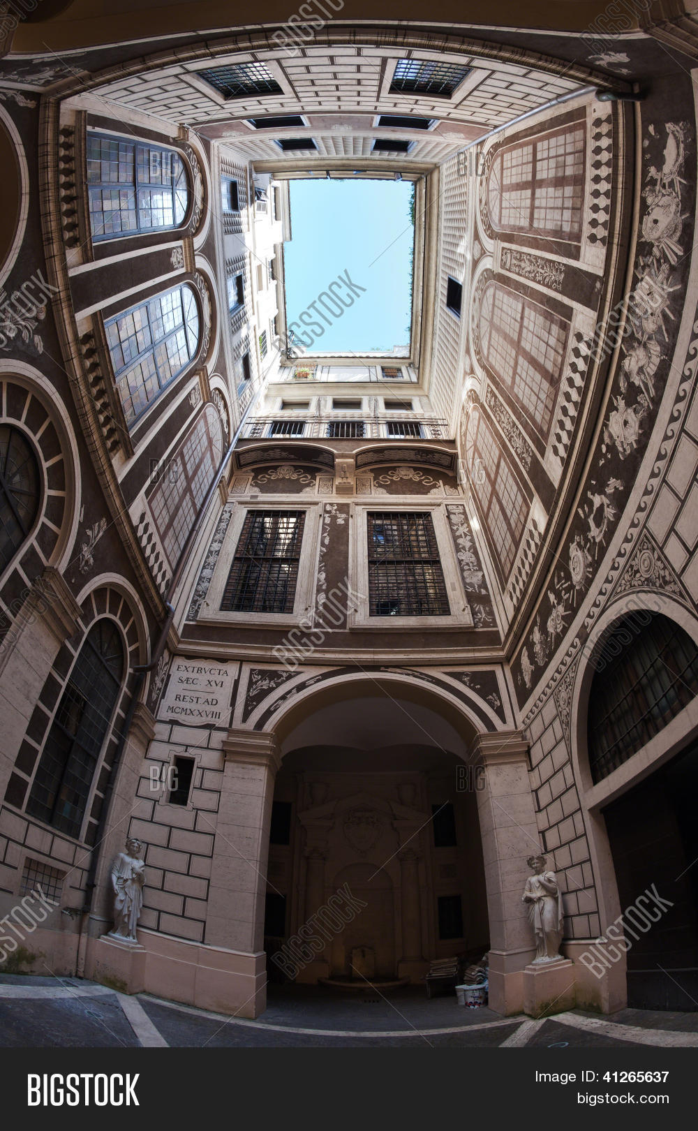 Courtyard Palazzo, Image & Photo (Free Trial) | Bigstock