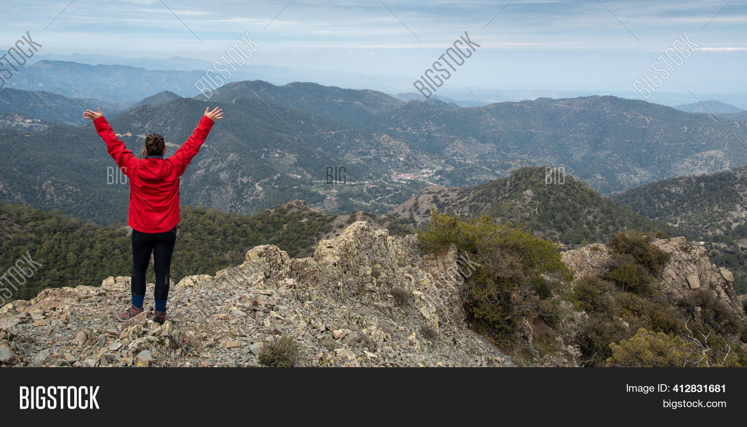 Back View Backpacker Image & Photo (Free Trial) | Bigstock