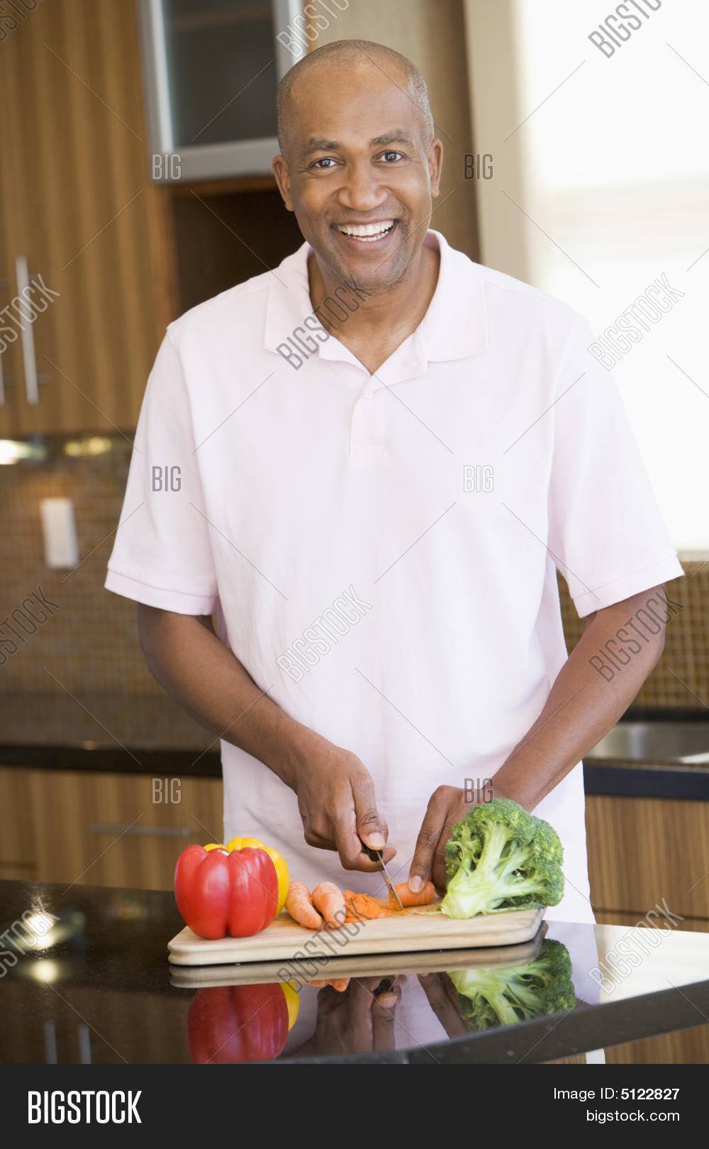 Man Chopping Image & Photo (Free Trial) | Bigstock