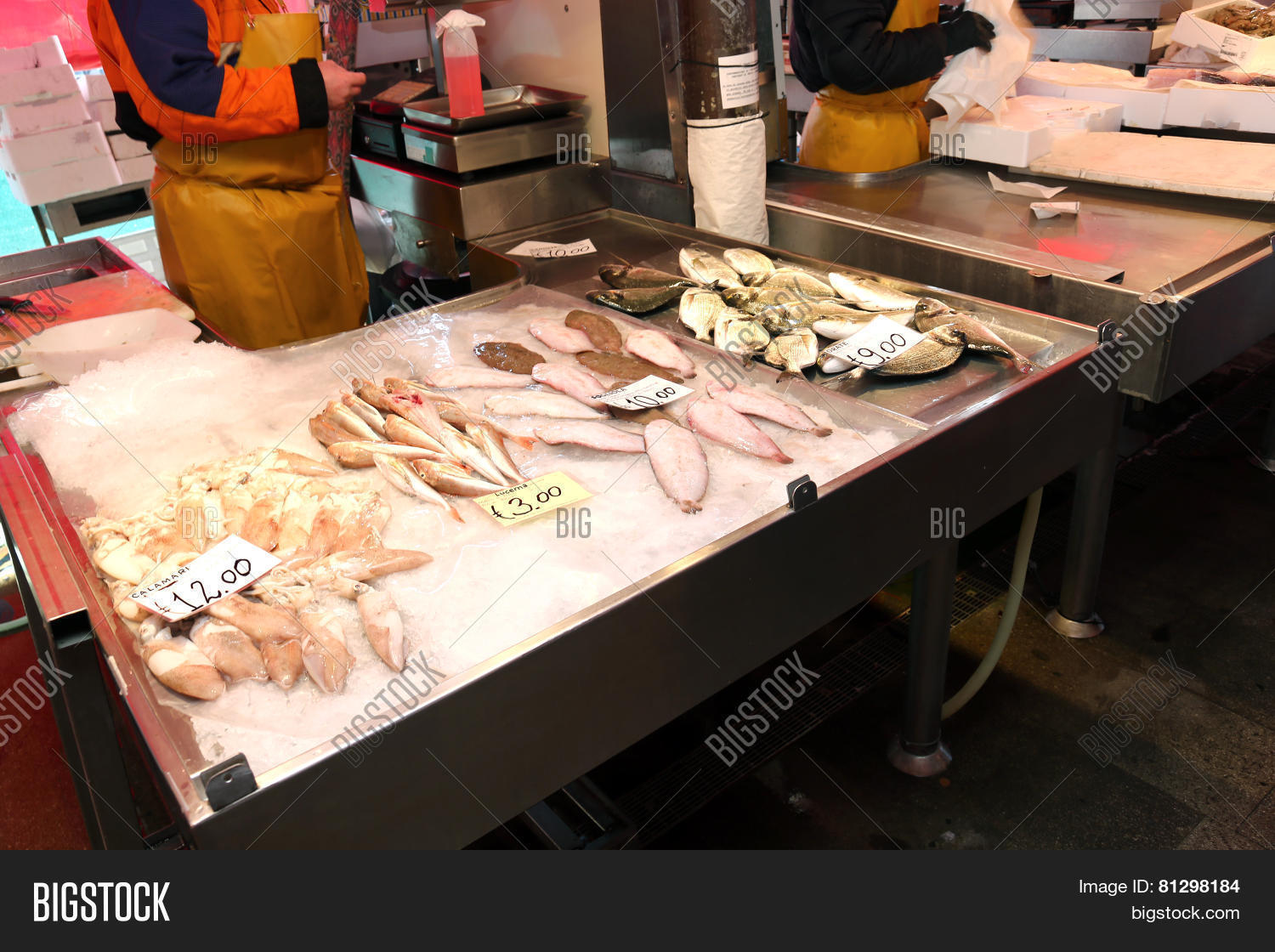 Fishmonger Sells Fish Image & Photo (Free Trial) | Bigstock