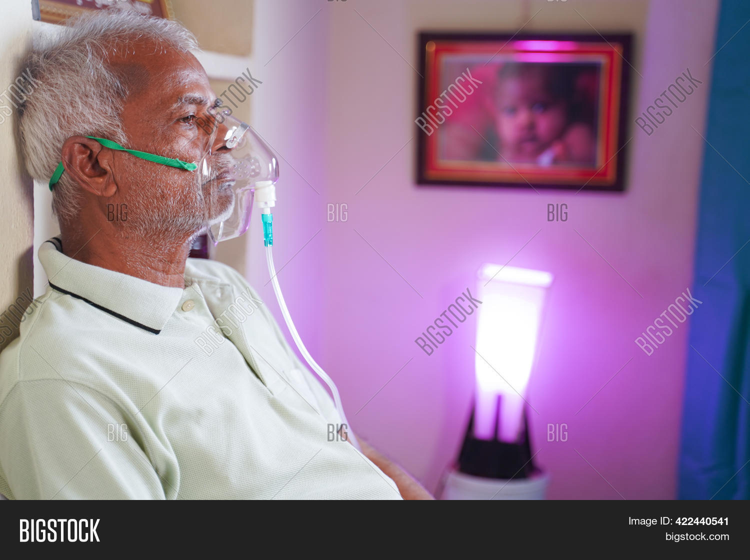 Old Man Oxygen Image & Photo (Free Trial) | Bigstock