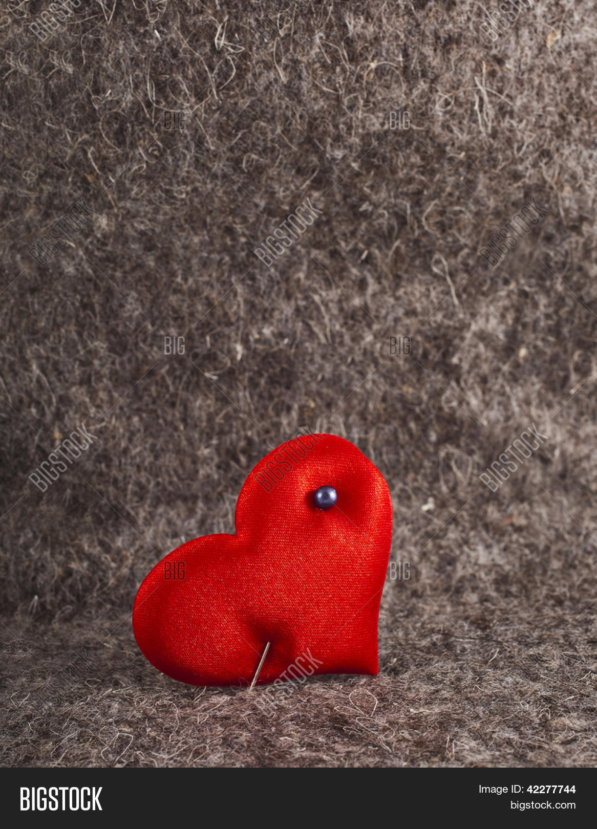 Heart Symbol On Wool Image & Photo (Free Trial) | Bigstock