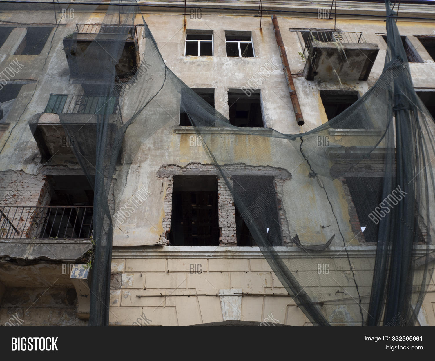 Creepy Old House Facades Facade Abandoned Image & Photo (Free Trial)