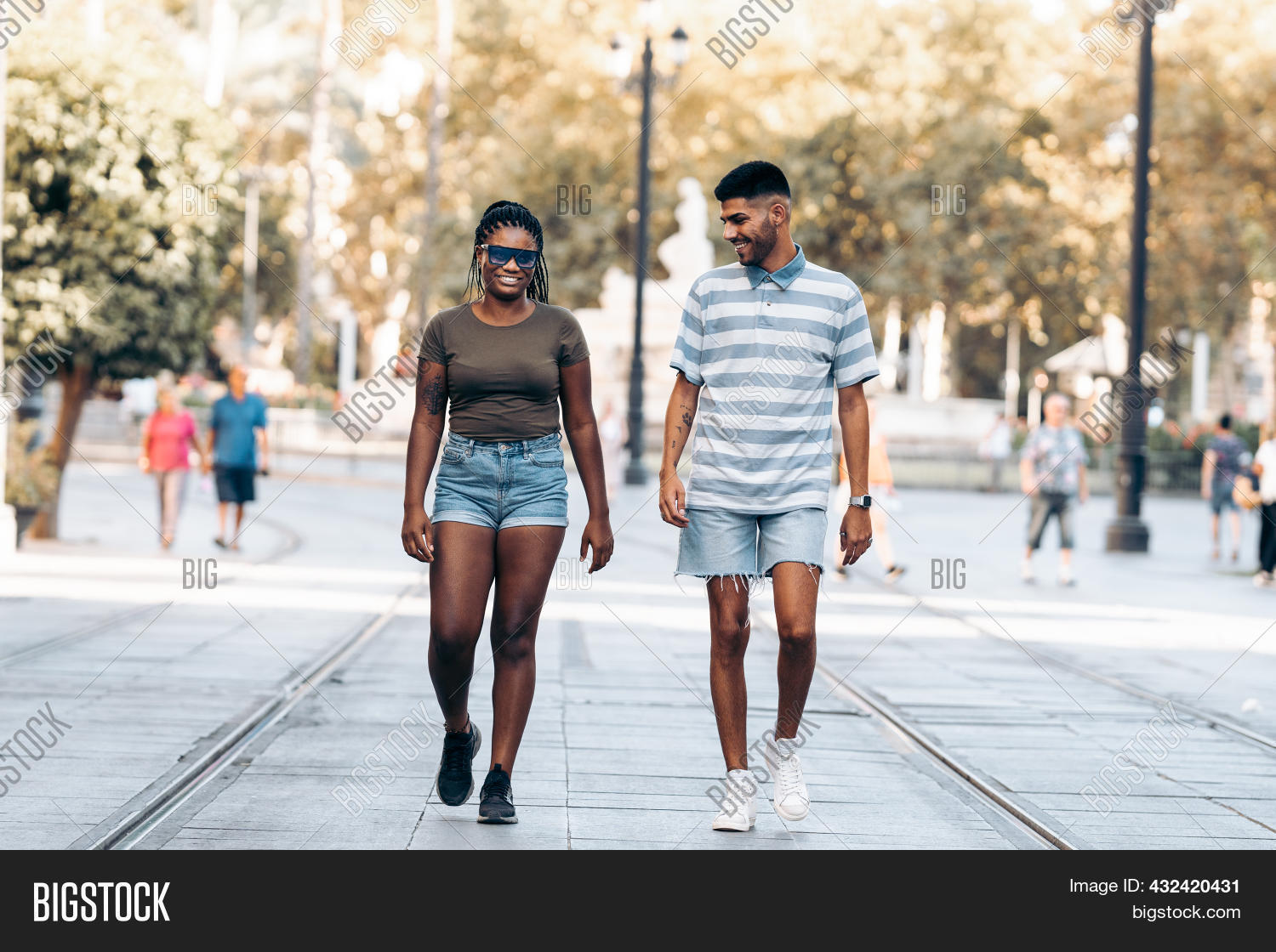Man Looking Woman Image & Photo (Free Trial) | Bigstock