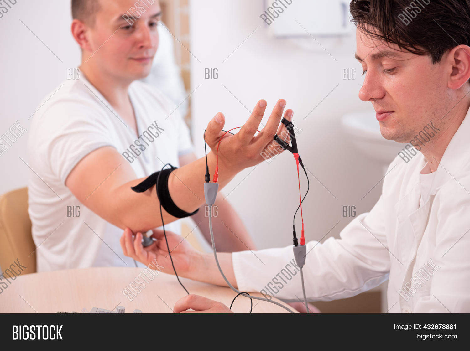 Patient Nerves Testing Image & Photo (Free Trial) | Bigstock