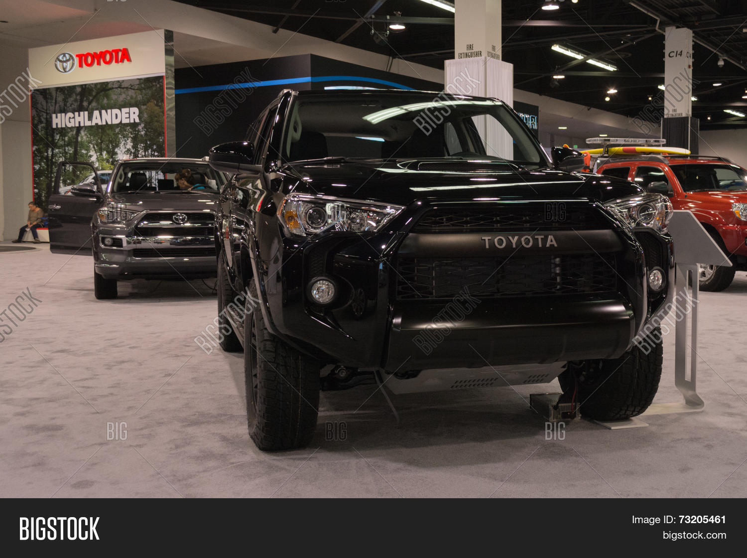 2015 Toyota 4Runner Image & Photo (Free Trial) | Bigstock