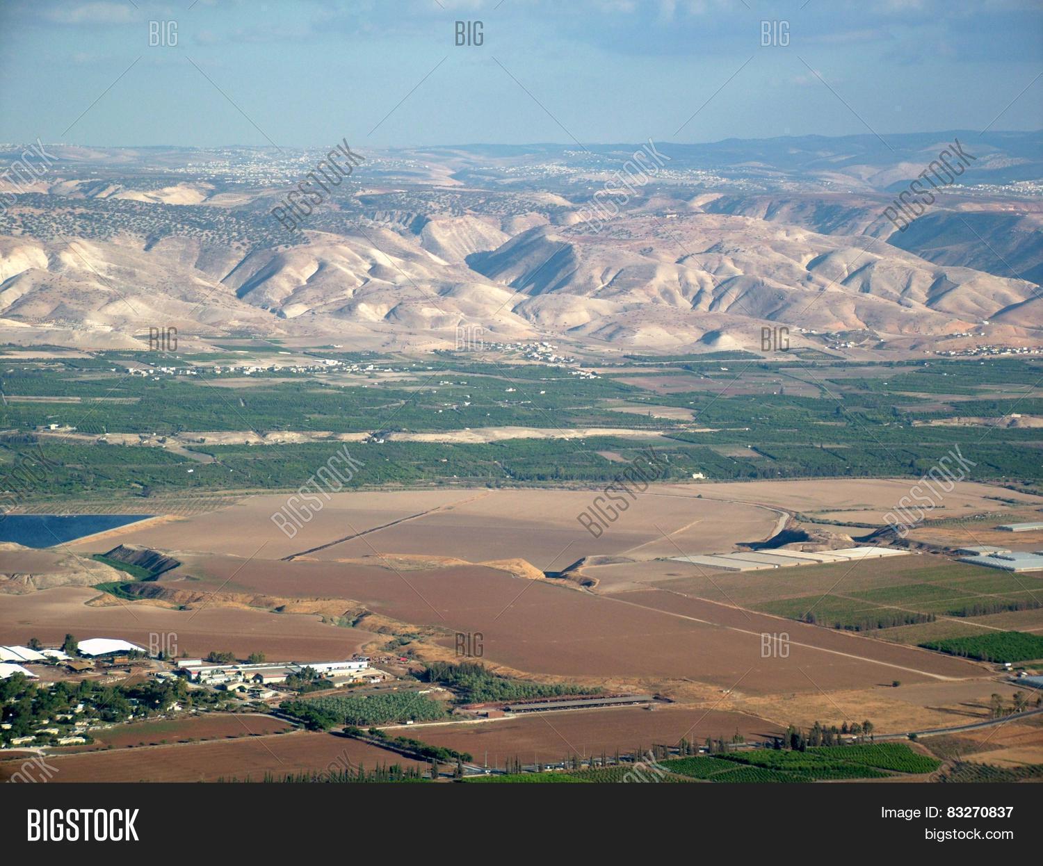 Biblical Valley Jordan Image & Photo (Free Trial) | Bigstock
