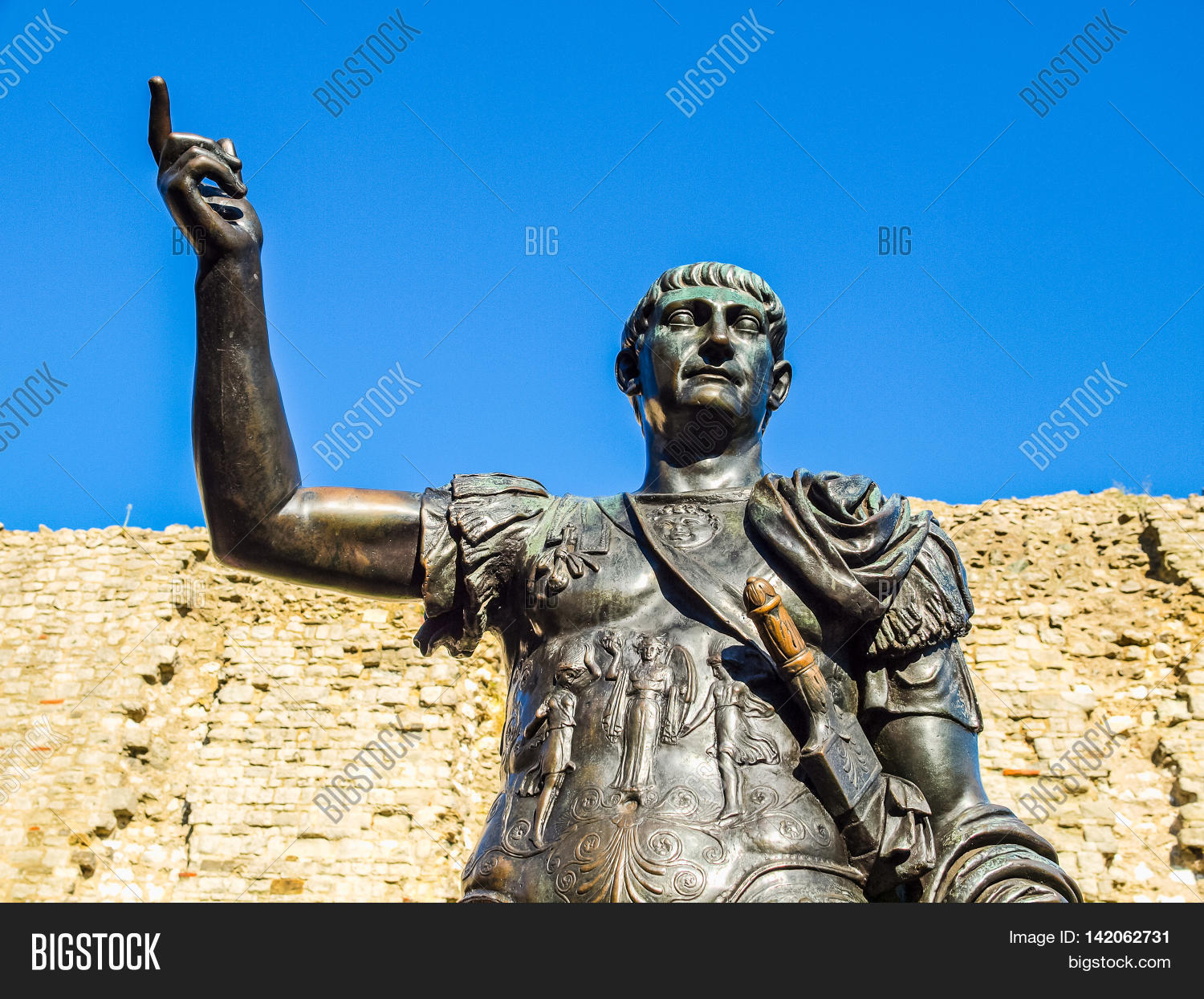 Emperor Trajan Statue Image & Photo (Free Trial) | Bigstock