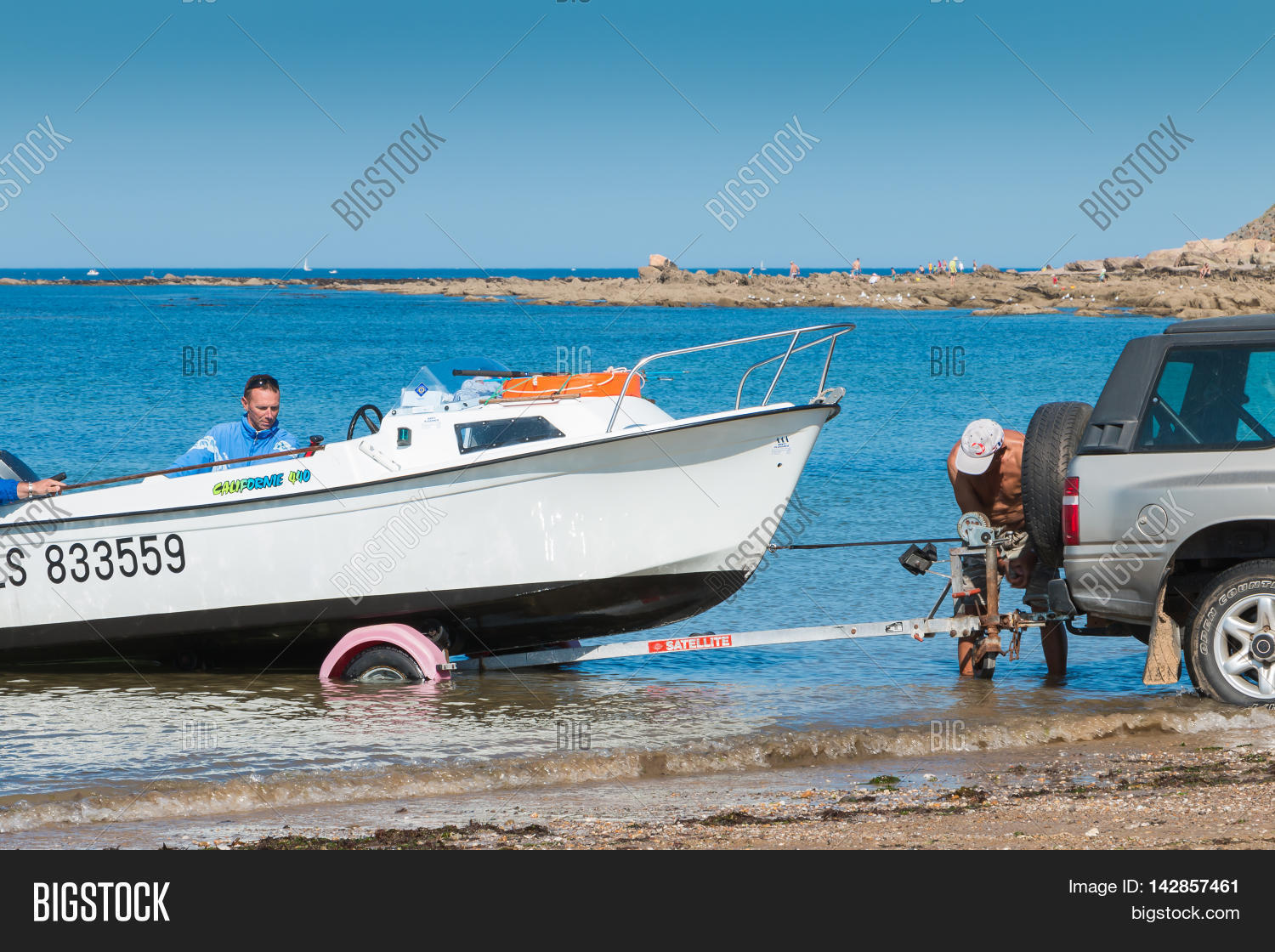 Men Getting Boats Out Image & Photo (Free Trial) | Bigstock
