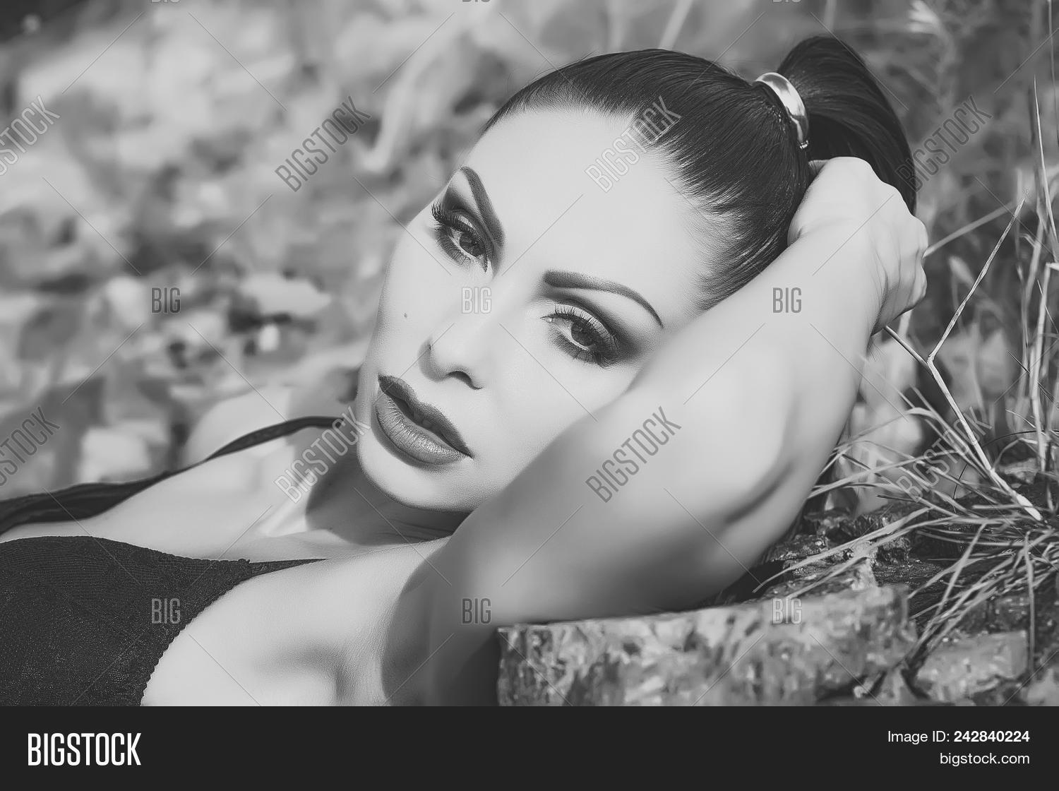Face Fashion Girl Image & Photo (Free Trial) | Bigstock